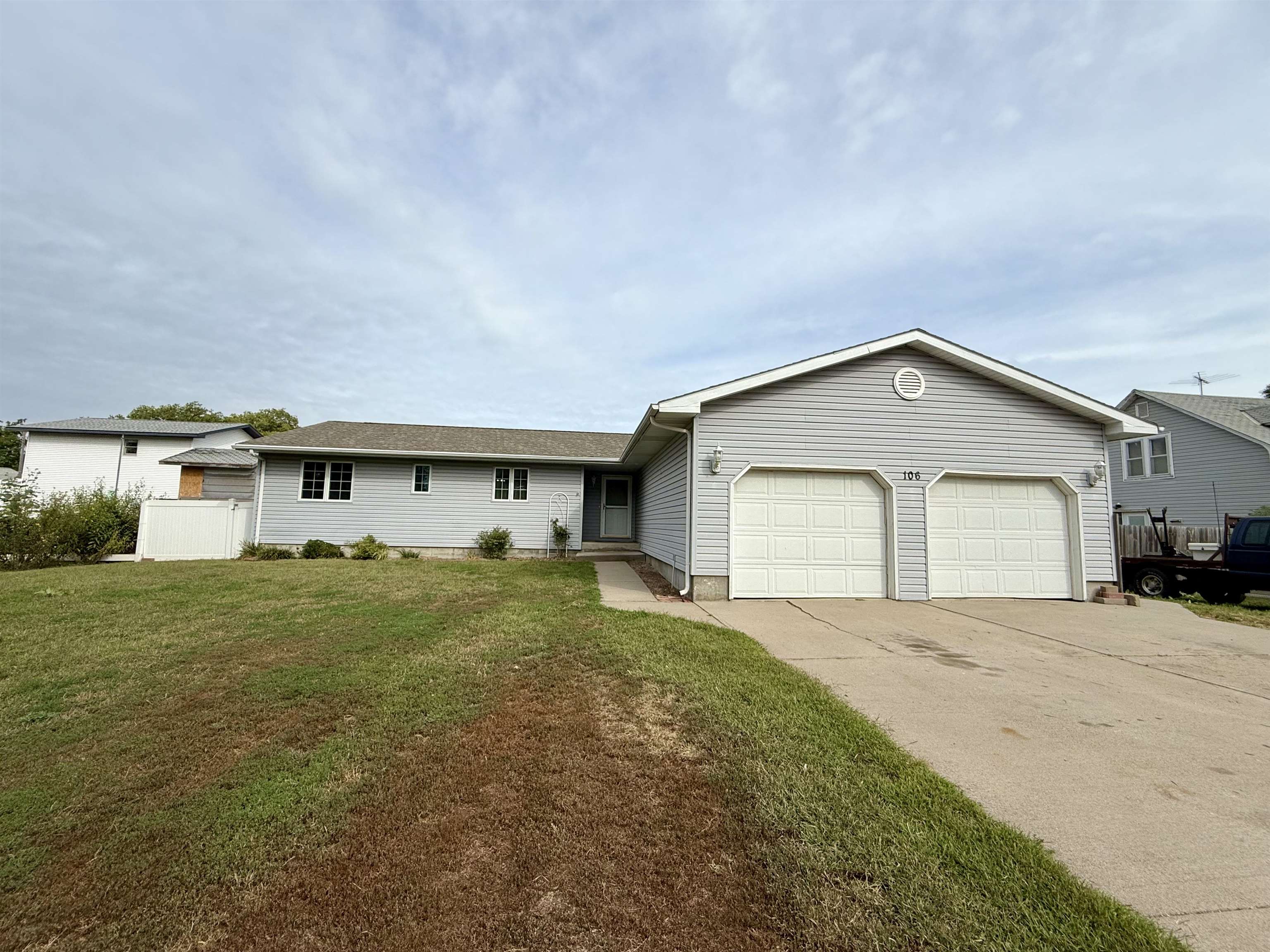 Residential for Sale - - 3 Bedrooms - 3 Bathrooms - Price $292,500