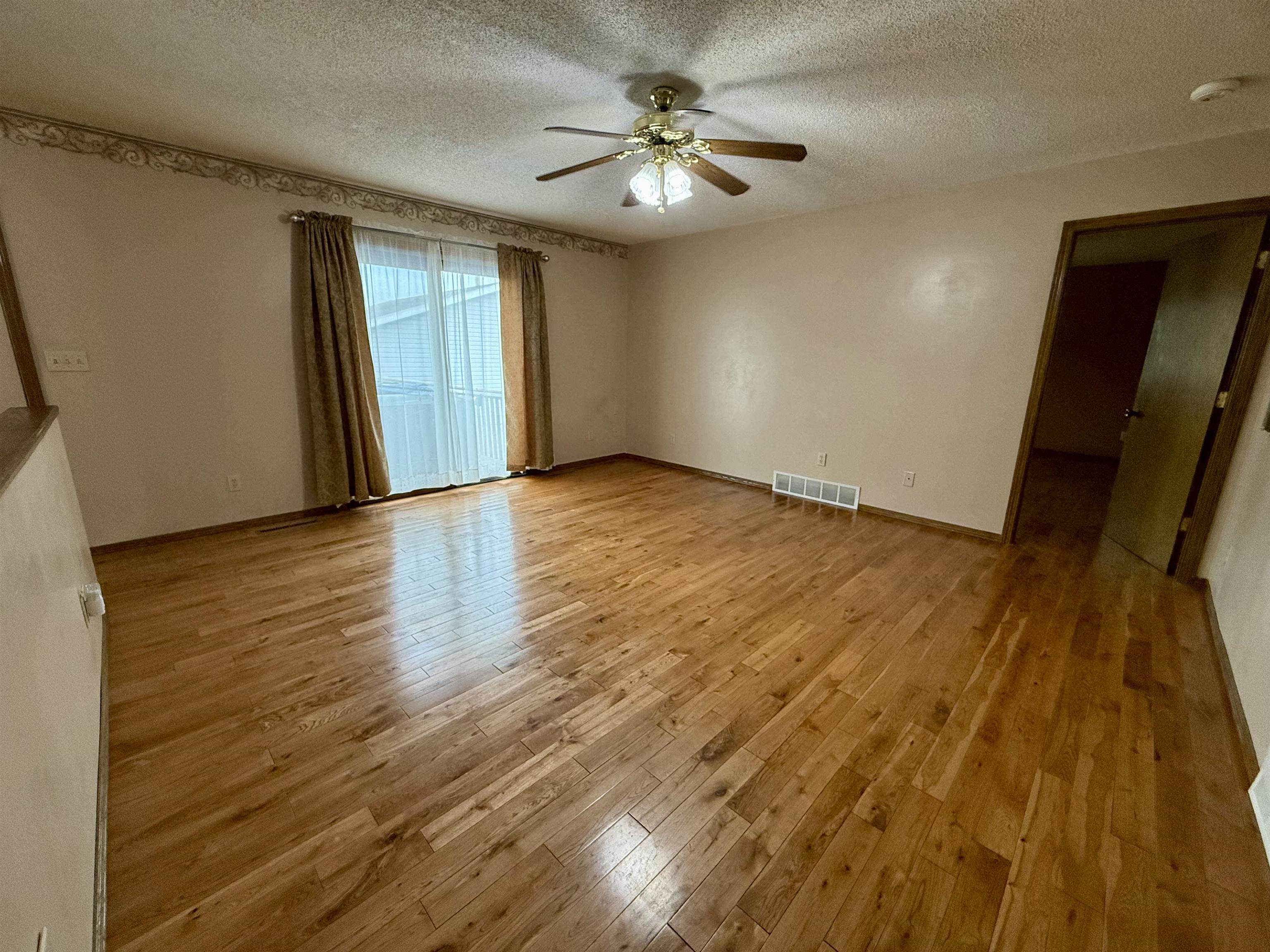 Residential for Sale - - 3 Bedrooms - 3 Bathrooms - Price $292,500