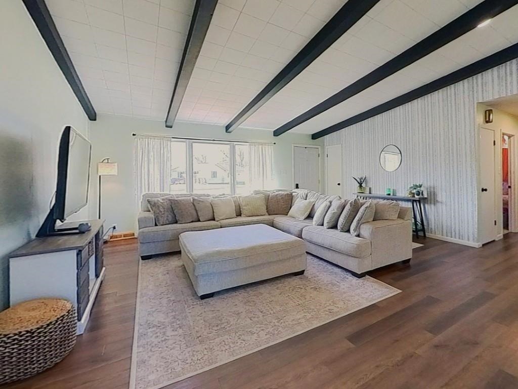 Residential for Sale - - 3 Bedrooms - 3 Bathrooms - Price $289,900